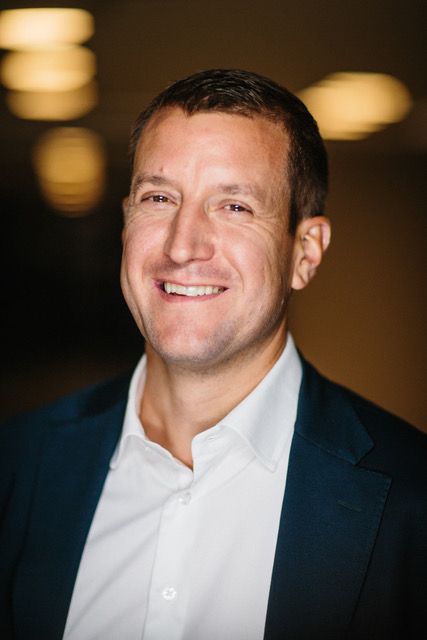 Dr. Pascal Castus – ISAPS Course Belgium